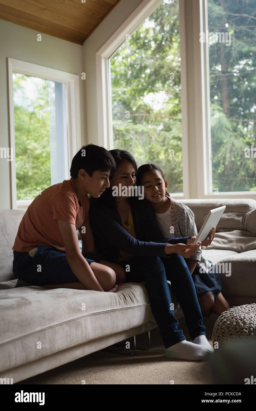 Parent calling kids hi-res stock photography and images - Alamy