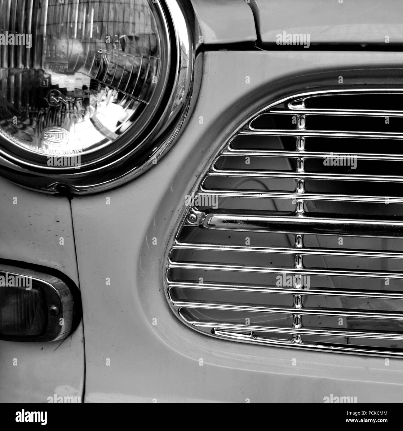 Grille And Headlamps High Resolution Stock Photography and Images - Alamy