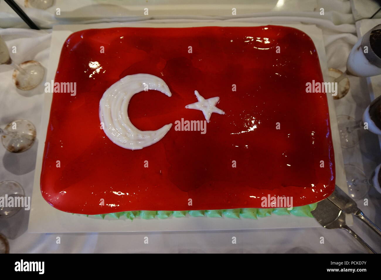Cake with icing painted Turkish flag, restaurant food concept in the ...