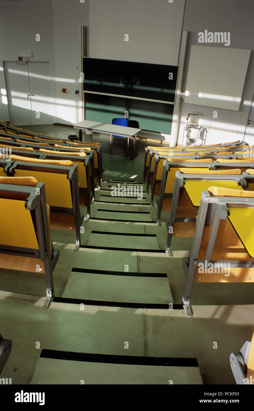 The faculty of Medicine and Pharmacy at the Mons University (Belgium ...