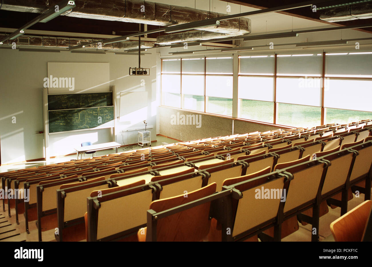 The faculty of Medicine and Pharmacy at the Mons University (Belgium ...