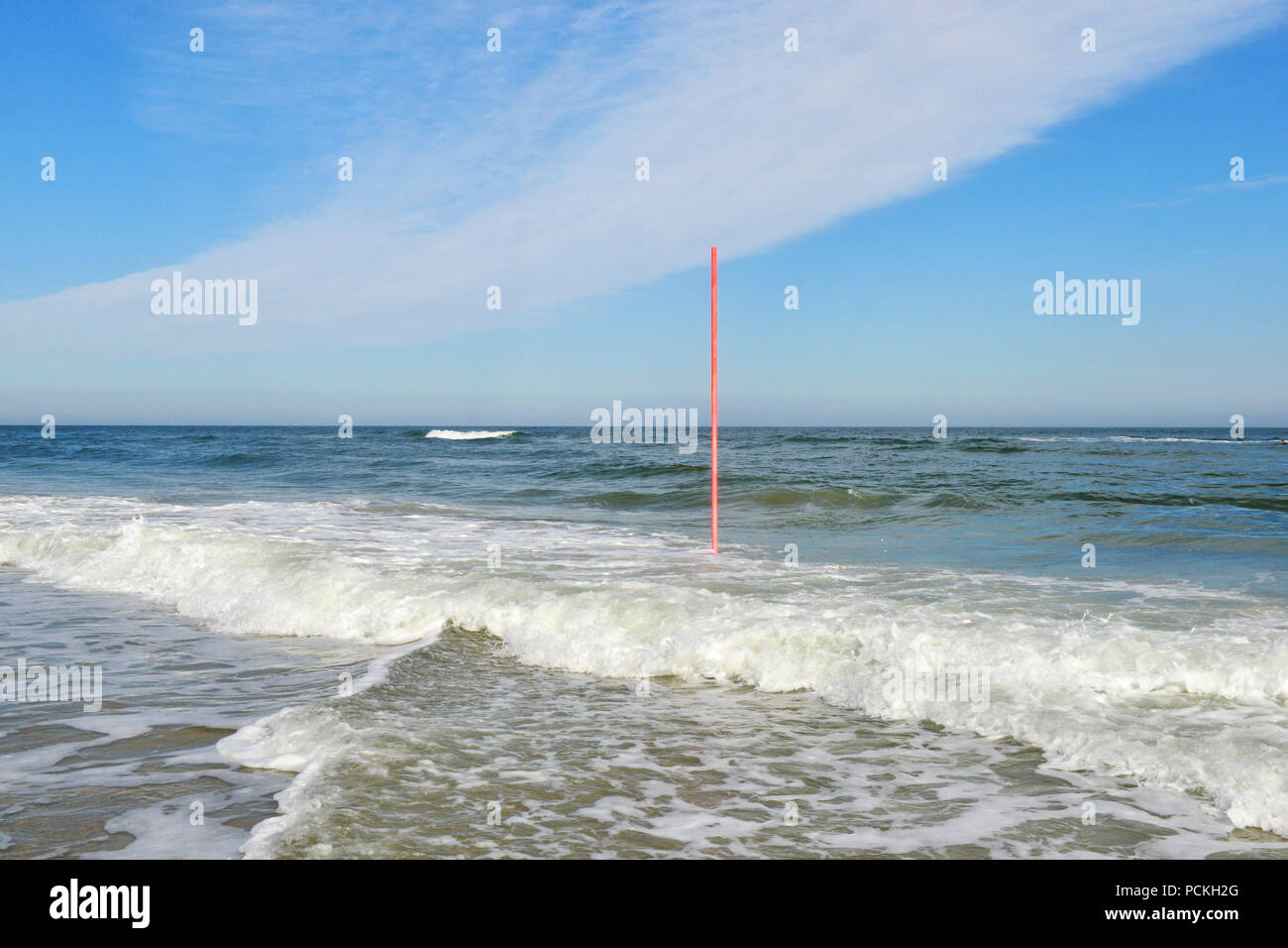 Red pole hi-res stock photography and images - Alamy