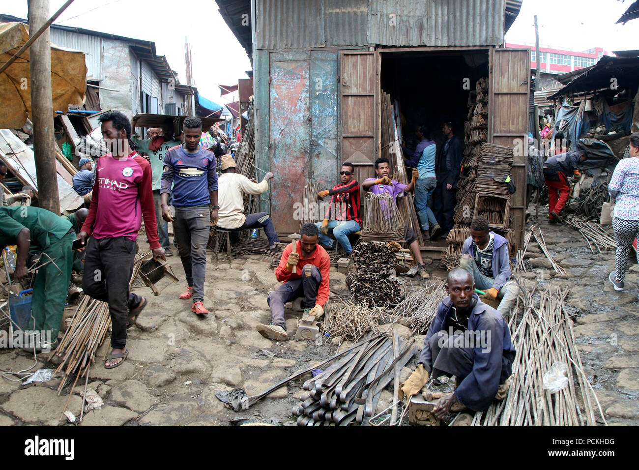 Corrugated metal huts hi-res stock photography and images - Alamy