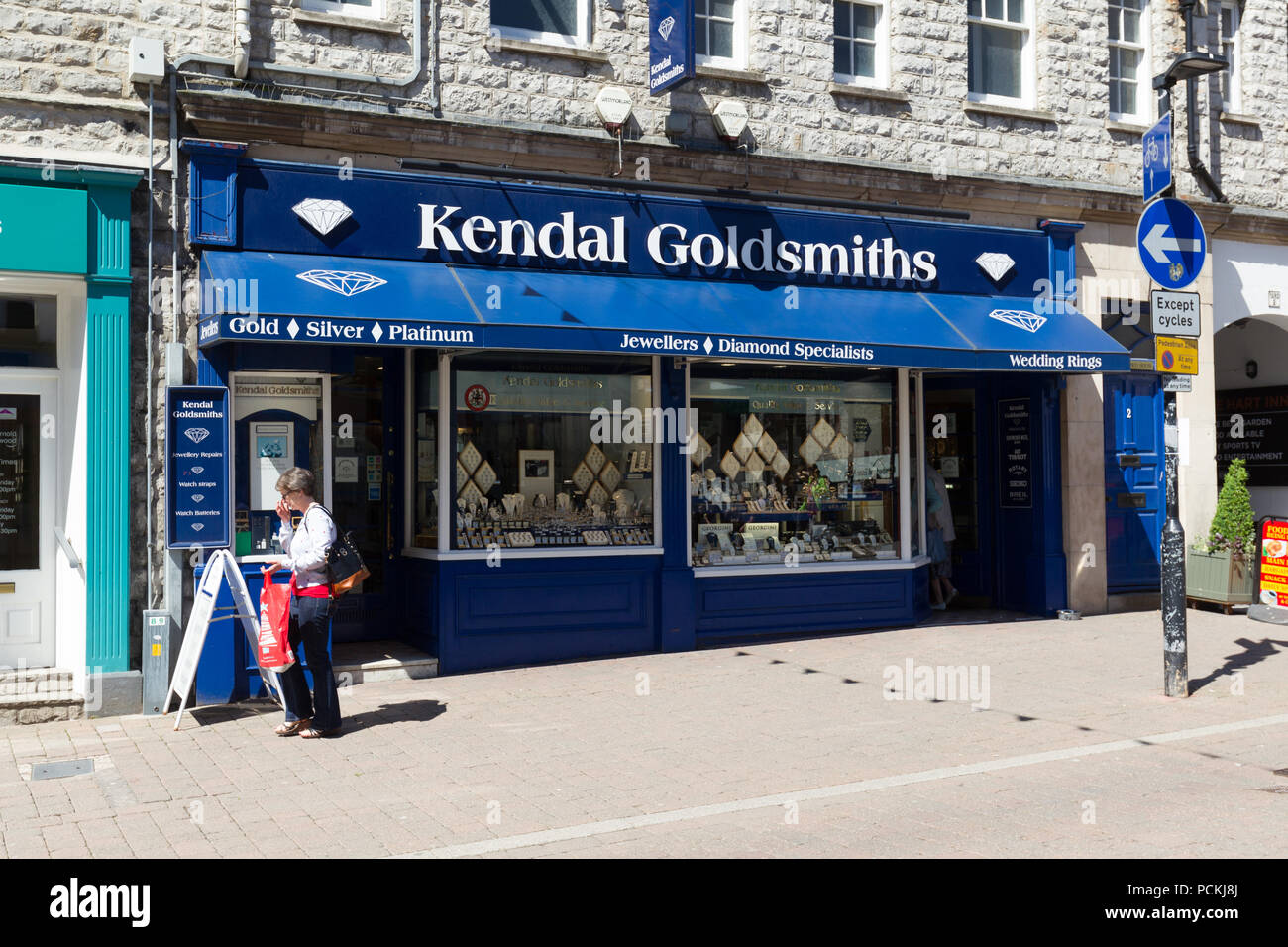 Kendal Goldsmiths,shop,Kendal,high street,store,jewellers Stock Photo ...