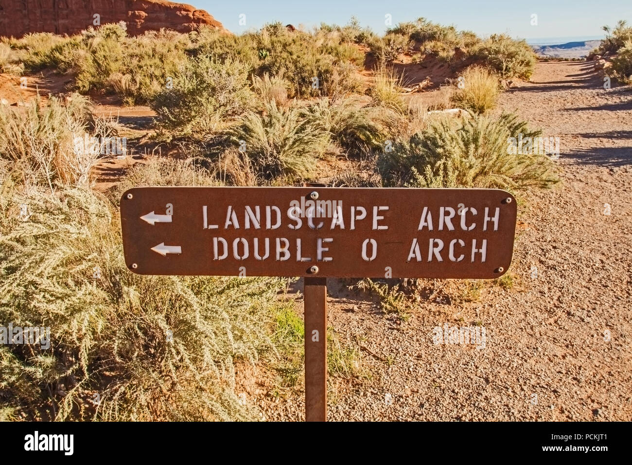 Double arch sign hi-res stock photography and images - Alamy