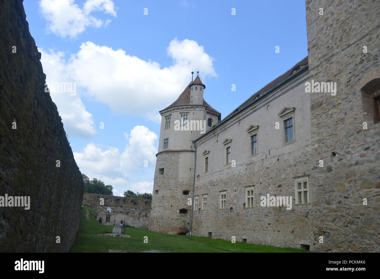 Tall fortress hi-res stock photography and images - Alamy