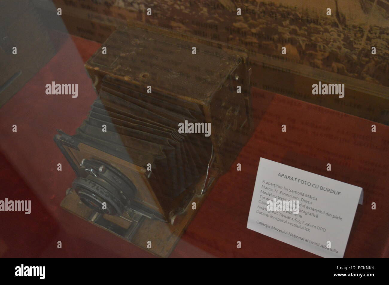 Bellows camera museum hi-res stock photography and images - Alamy