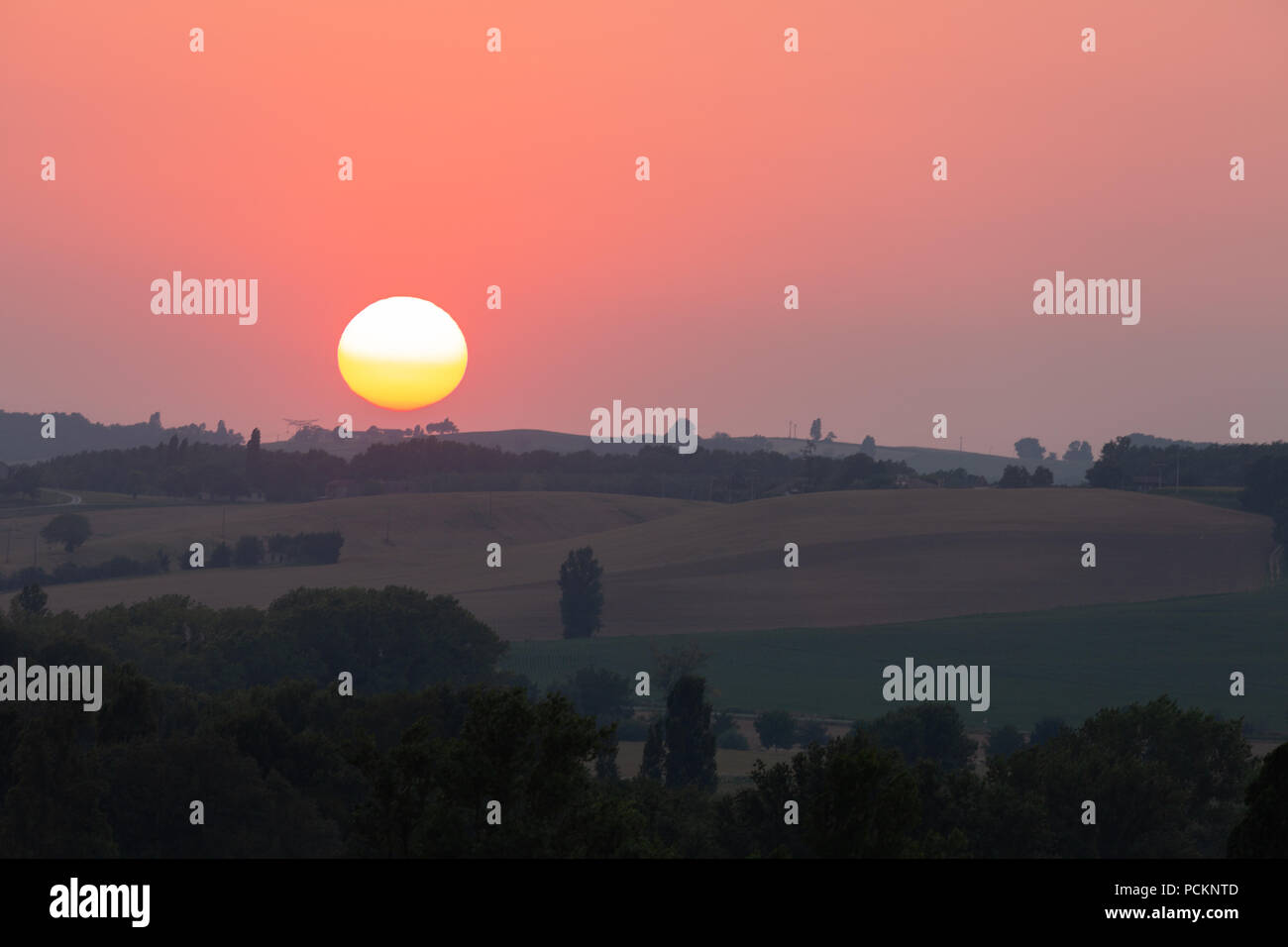 France sunset hi-res stock photography and images - Alamy