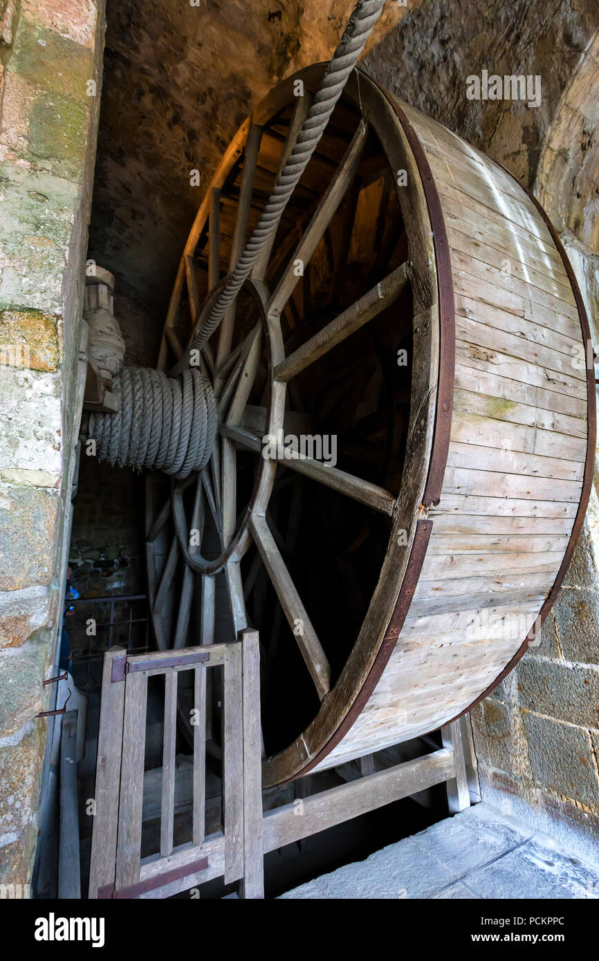 Medieval wheel in Mont Saint-Michel abbey , France Stock Photo - Alamy