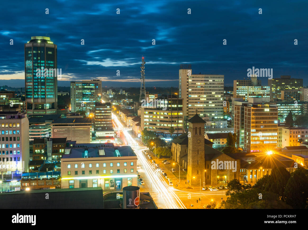 Evening bustle hi-res stock photography and images - Alamy