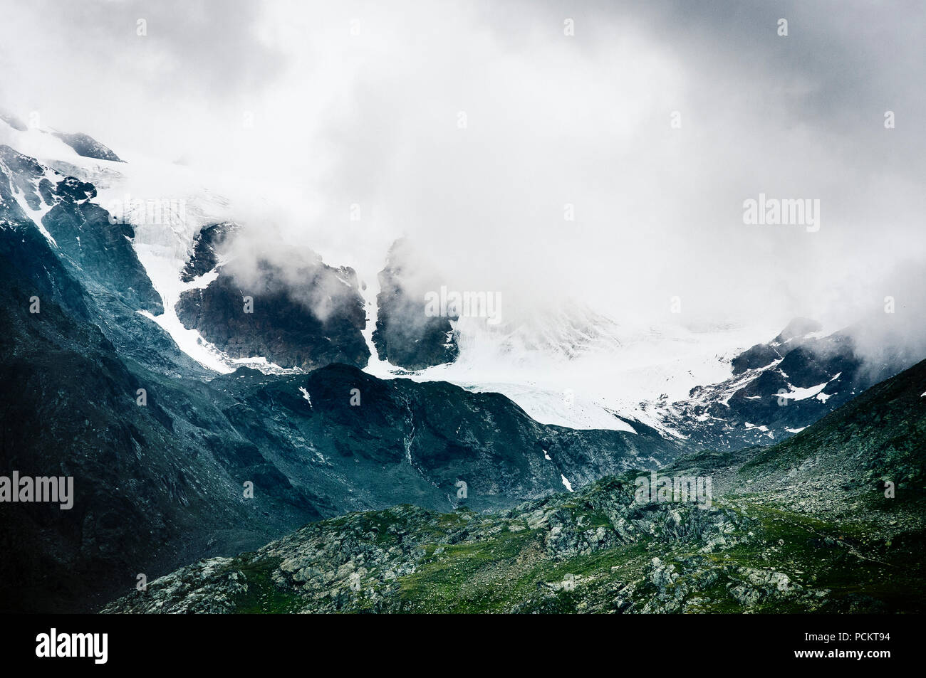 Italian terrain hi-res stock photography and images - Alamy