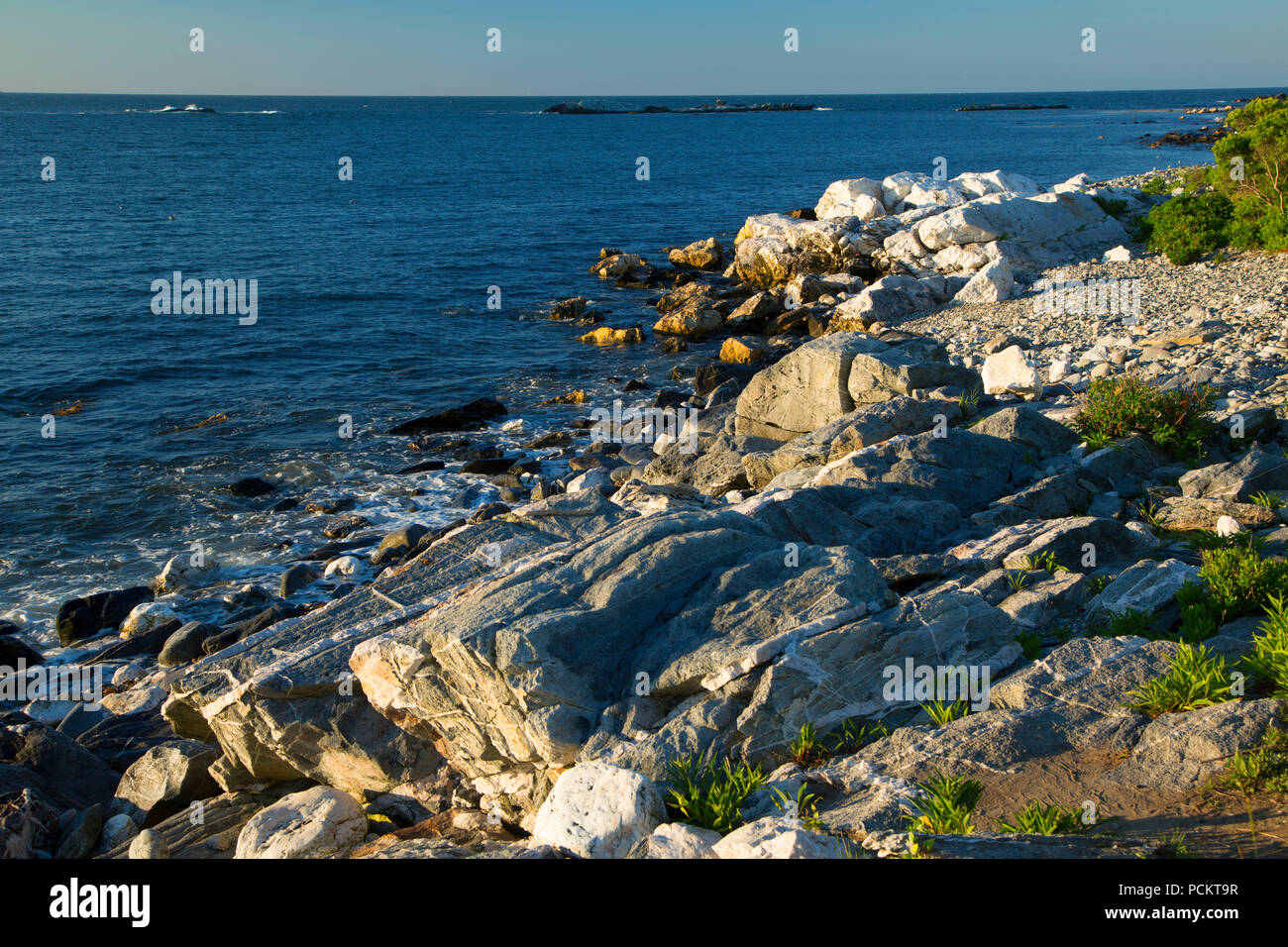 Rocky coast, Sachuest Point National Wildlife Refuge, Rhode Island ...