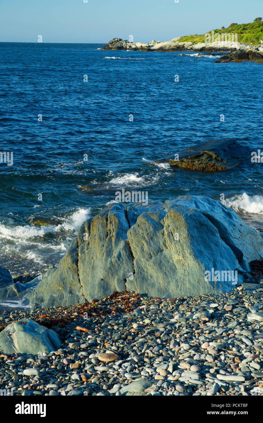 Rocky beach, Sachuest Point National Wildlife Refuge, Rhode Island ...