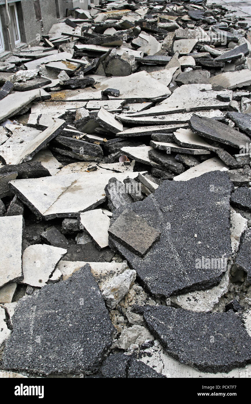 Asphalt damage hi-res stock photography and images - Alamy