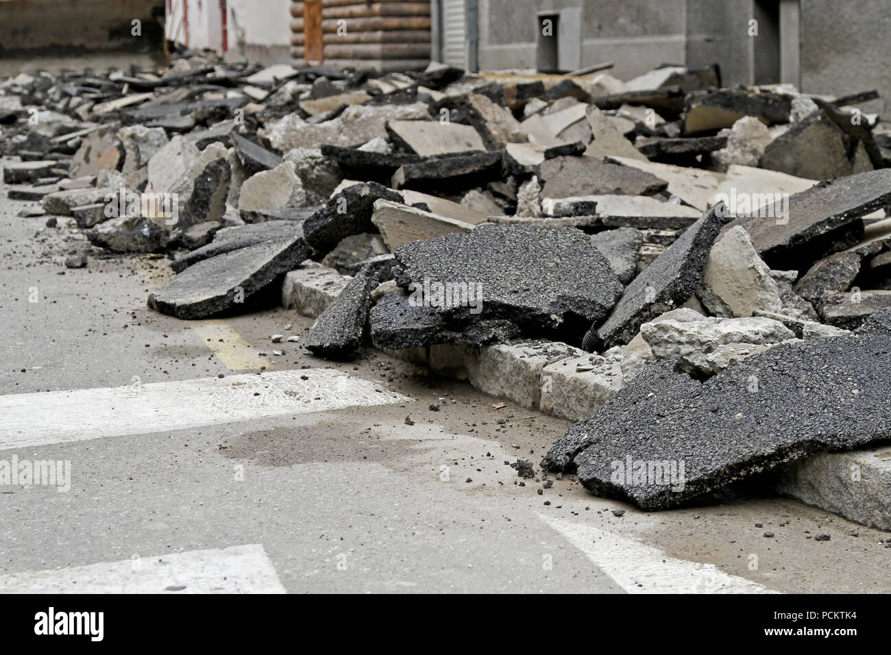 Massive asphalt damage with cracks at street Stock Photo - Alamy