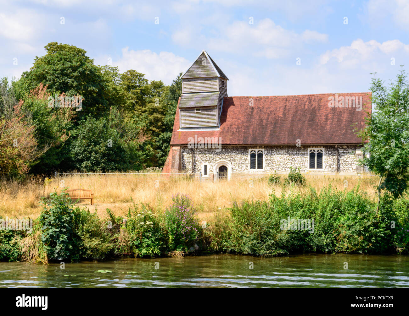 Dorney boveney church hi-res stock photography and images - Alamy