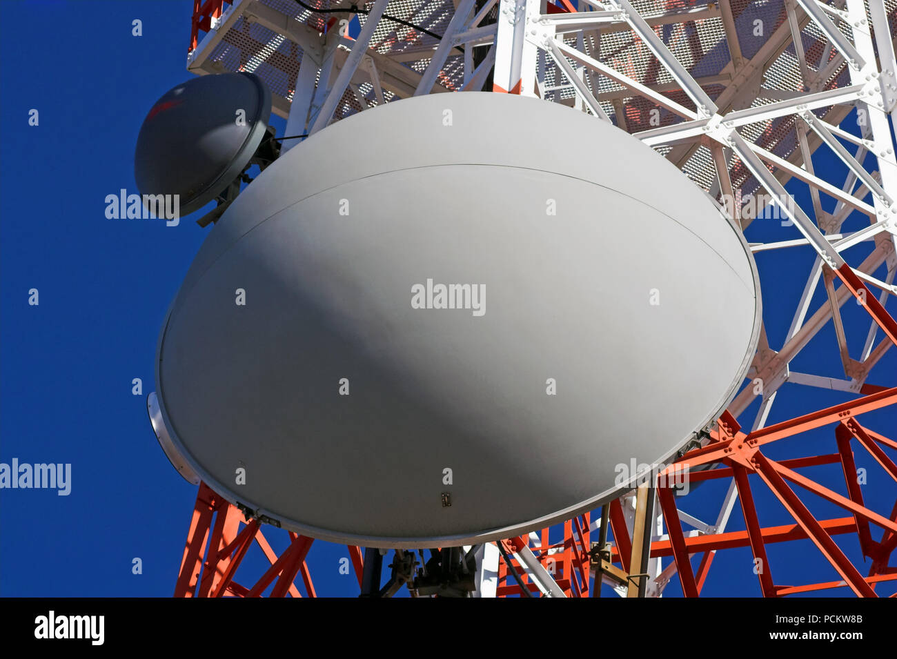 Parabolic Antenna High Resolution Stock Photography and Images - Alamy