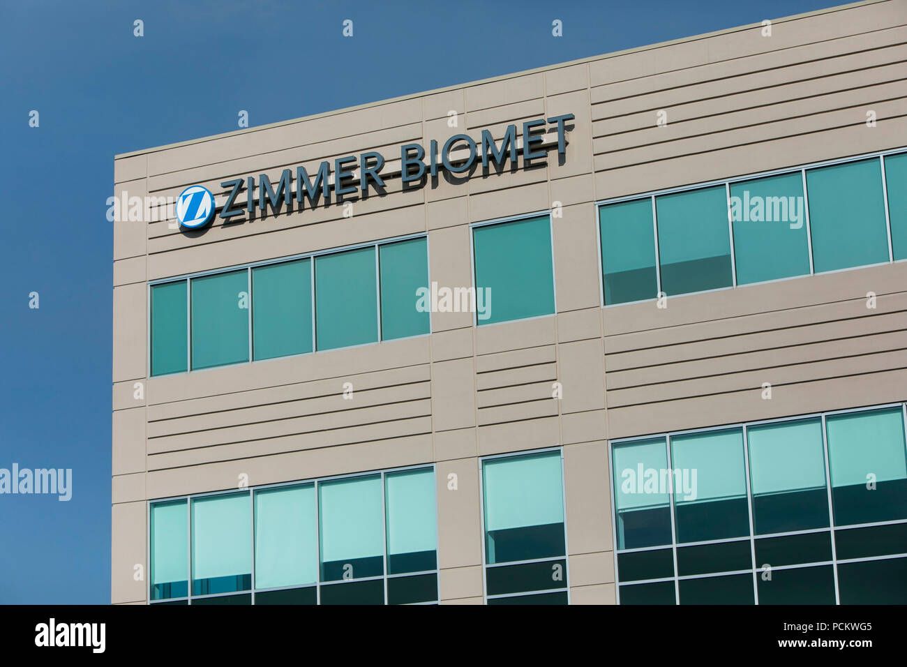Zimmer biomet logo hi-res stock photography and images - Alamy