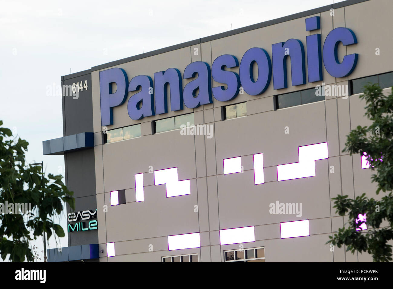 Panasonic logo hi-res stock photography and images - Alamy