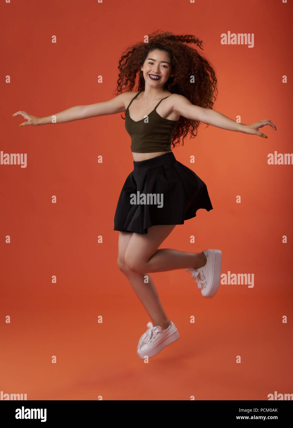 Jumping teeth hi-res stock photography and images - Alamy