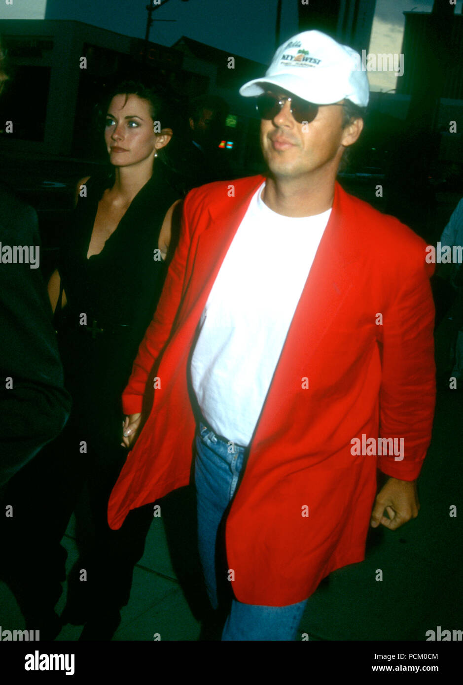 BEVERLY HILLS, CA - MAY 20: (L-R) Actress Courteney Cox and actor ...