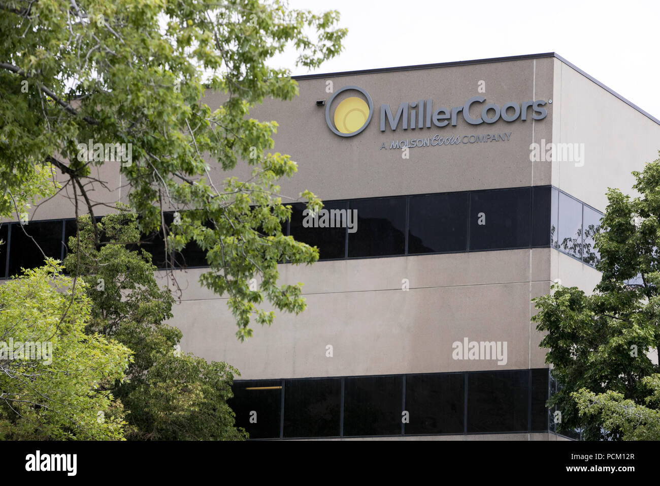 Millercoors logo hi-res stock photography and images - Alamy