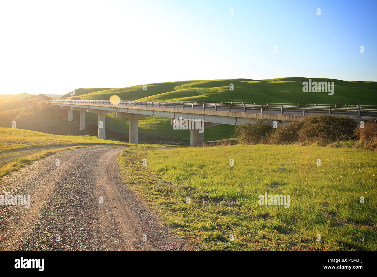 Tuscan bridge hi-res stock photography and images - Alamy