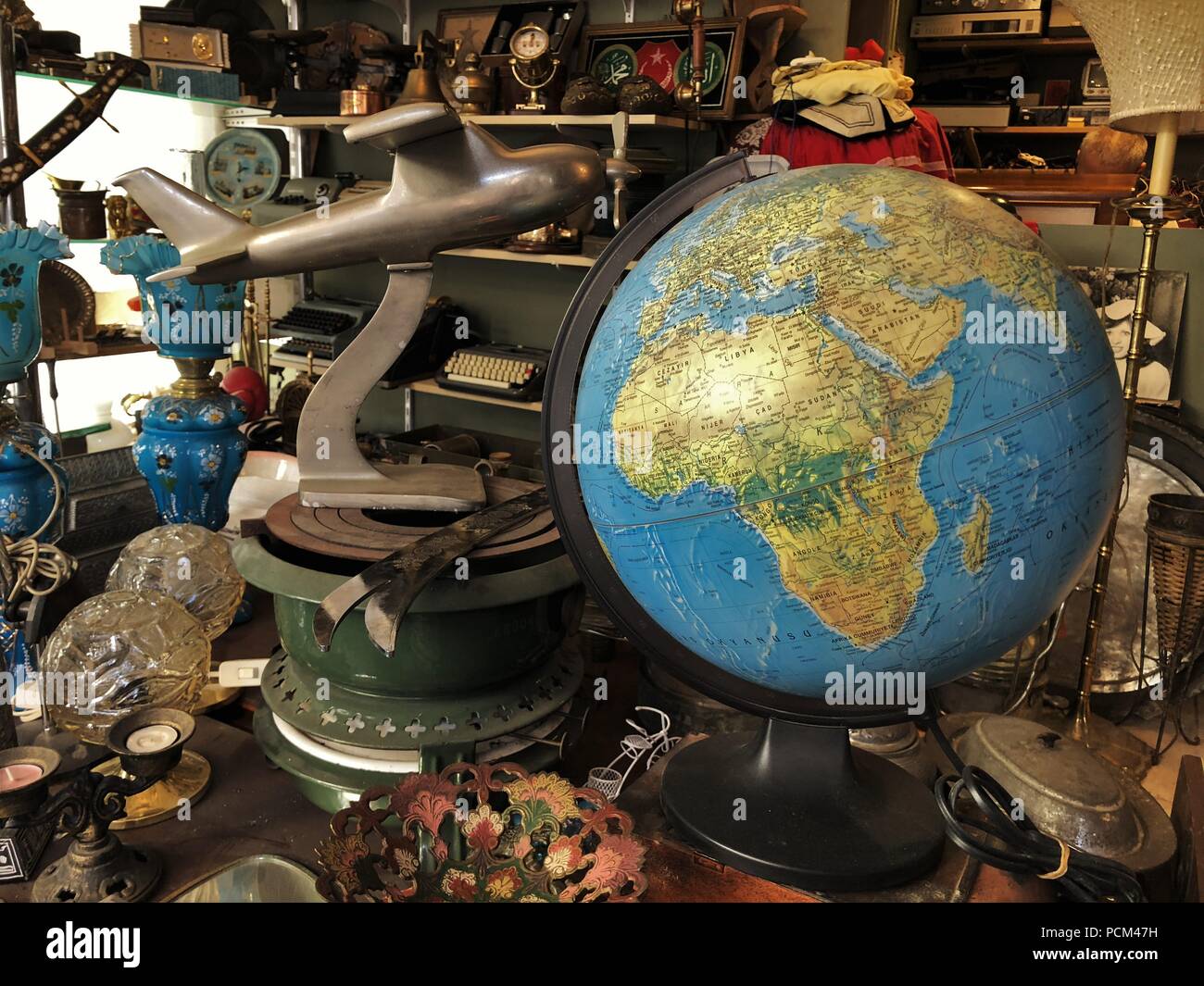 Vintage earth icon in an antique shop in Balat Stock Photo - Alamy