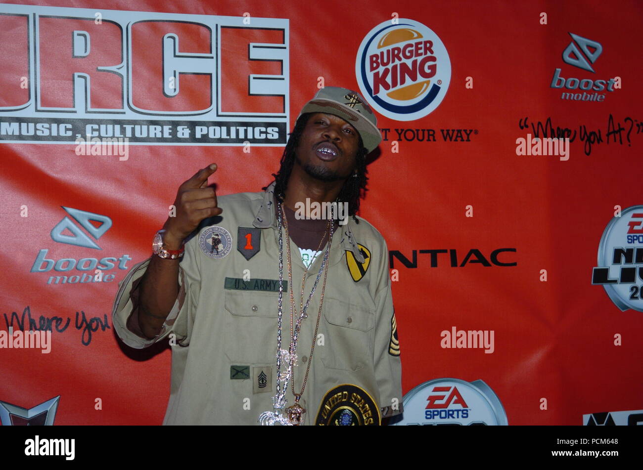 MIAMI - OCTOBER 10: Guests arrives at the 2004 Source Hip-Hop Music ...