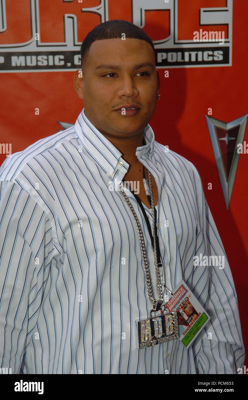 MIAMI - OCTOBER 10: Guests arrives at the 2004 Source Hip-Hop Music ...