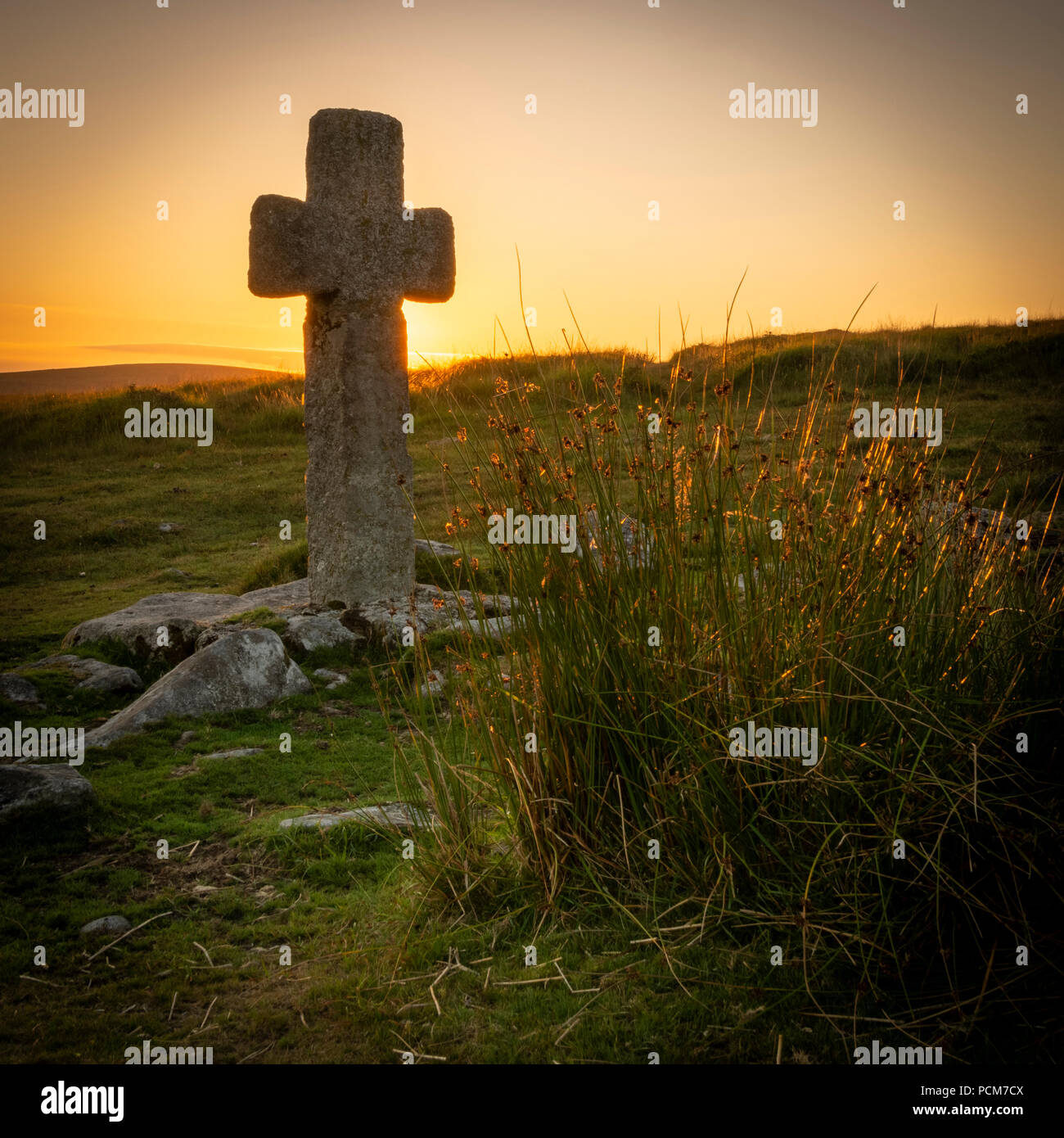 Crazywell Cross, Dartmoor, Devon Stock Photo - Alamy