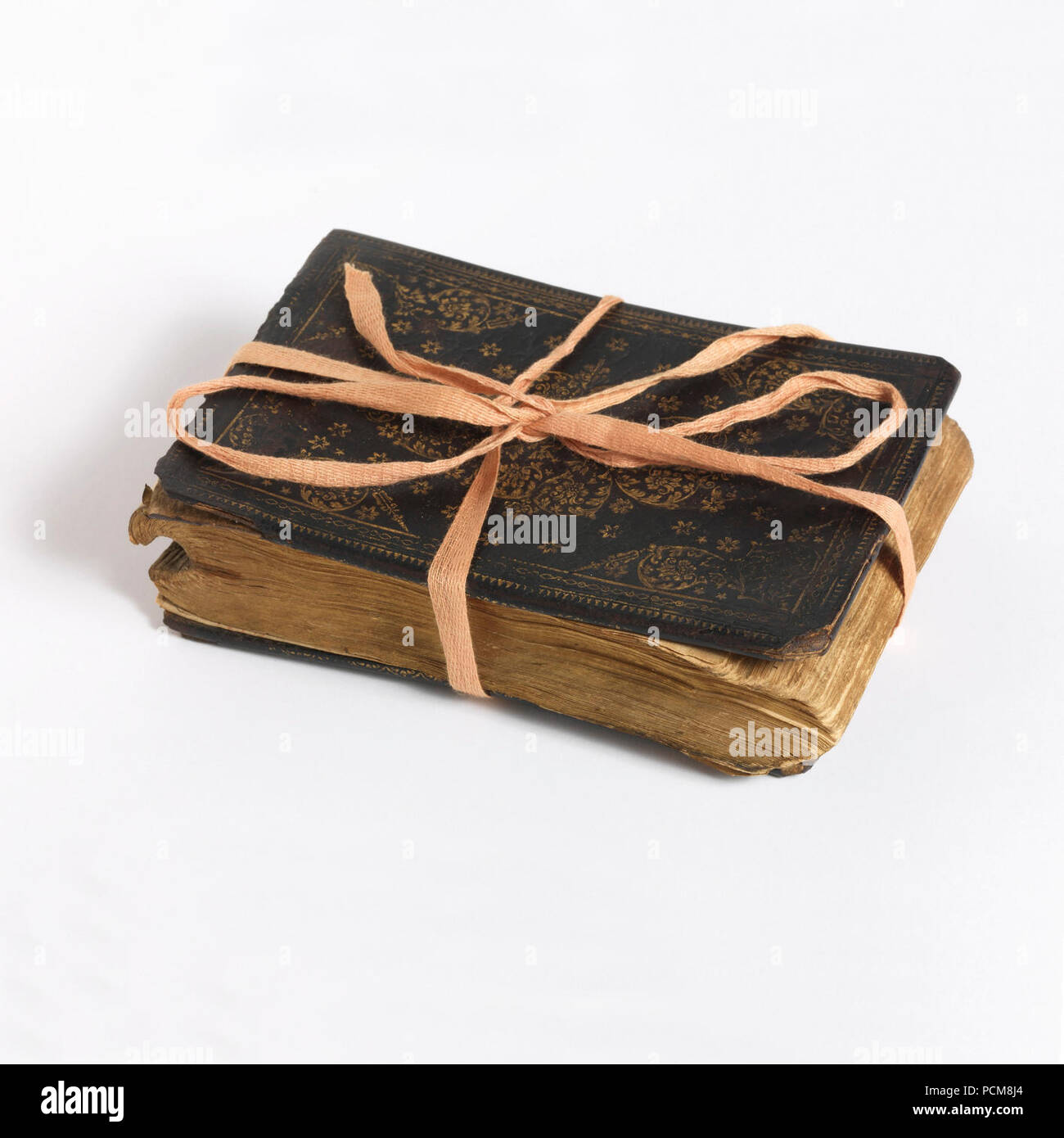 Autograph album hi-res stock photography and images - Alamy