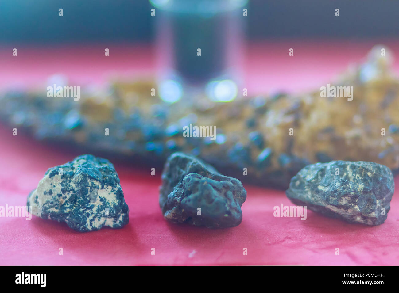 Tuff specimen hi-res stock photography and images - Alamy