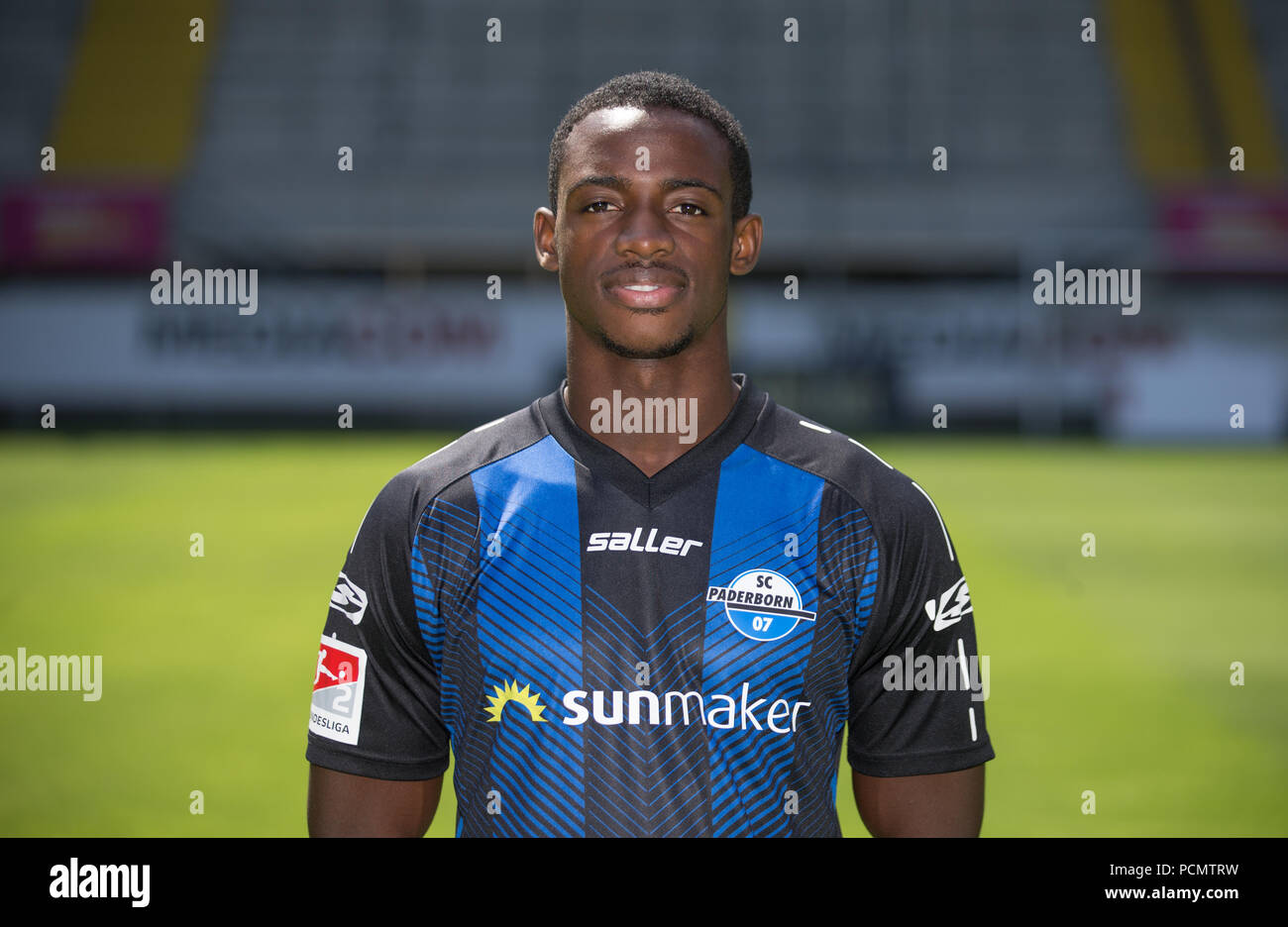 Christopher antwi adjei hi-res stock photography and images - Alamy