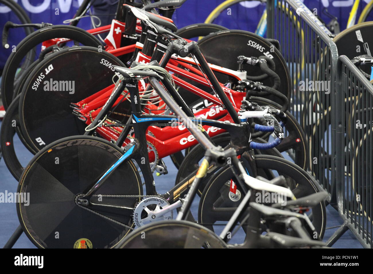 Womens team pursuit finals hi-res stock photography and images - Alamy