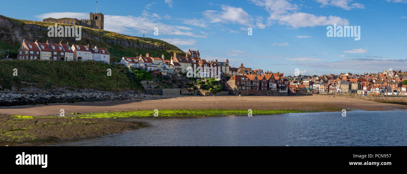 Whitby tate hill sands hi-res stock photography and images - Alamy