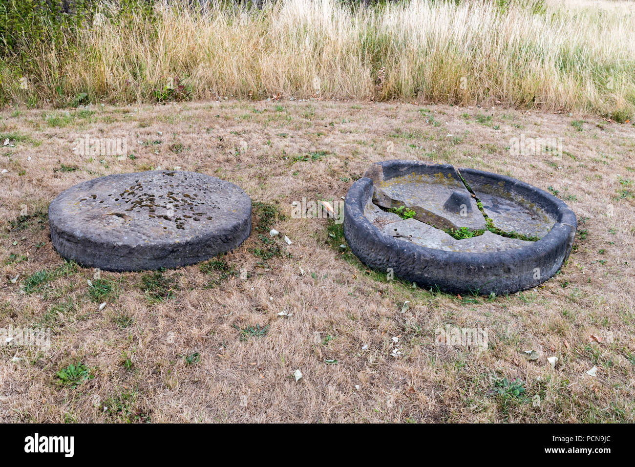 Mill stones hi-res stock photography and images - Alamy