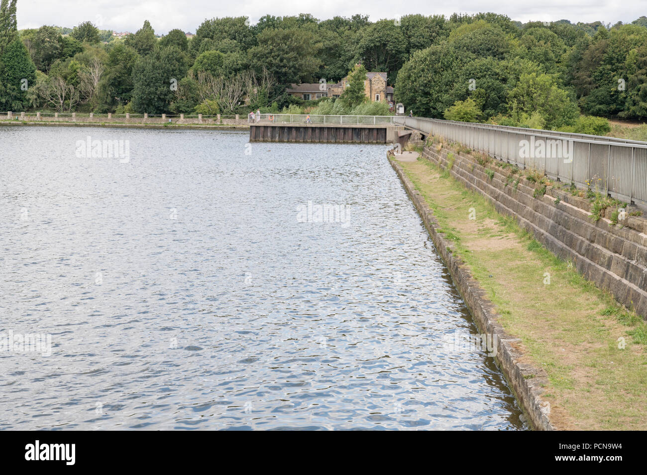 Worsbrough reservoir yorkshire hi-res stock photography and images - Alamy