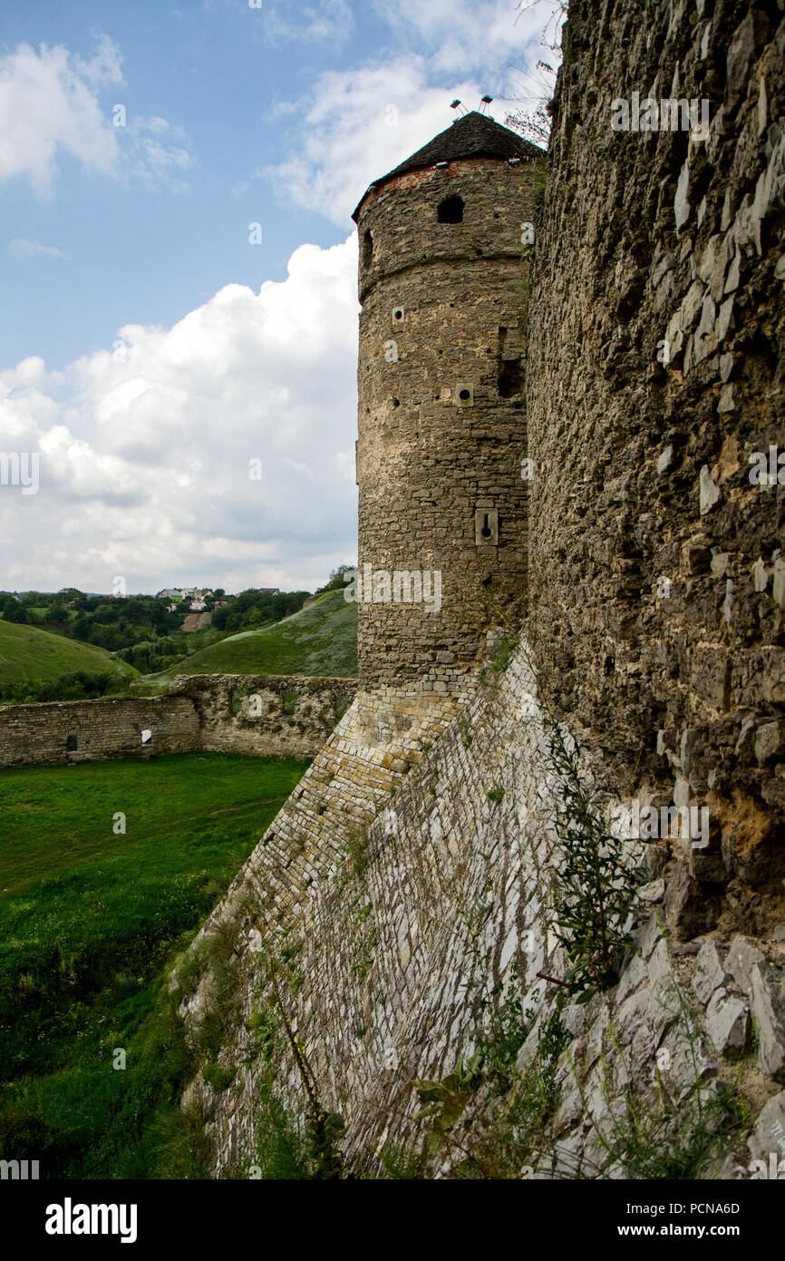 Old stone building tower hi-res stock photography and images - Alamy