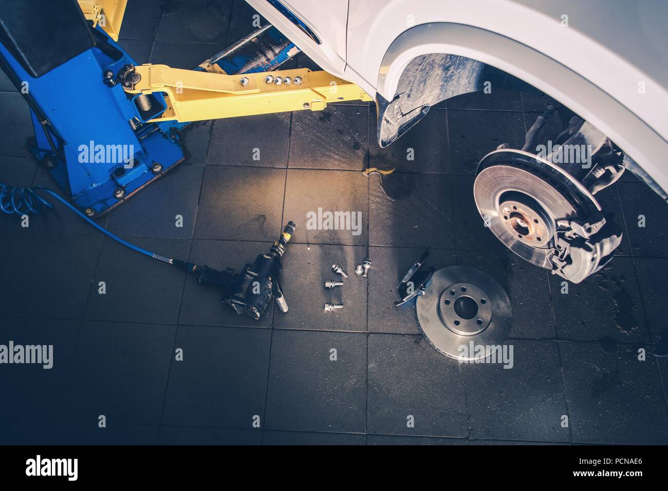 Alloy wheel repair hi-res stock photography and images - Alamy