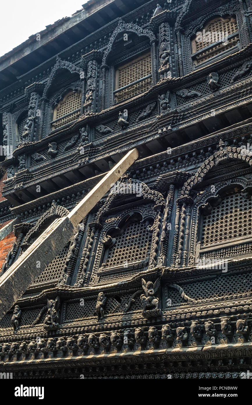 Living goddess kumari hi-res stock photography and images - Alamy