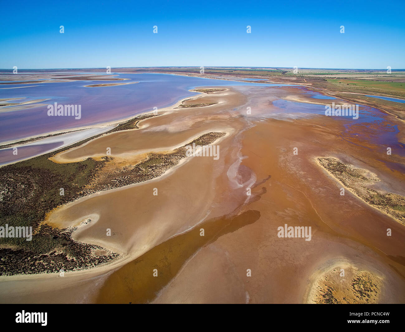Shallow salt lake hi-res stock photography and images - Alamy
