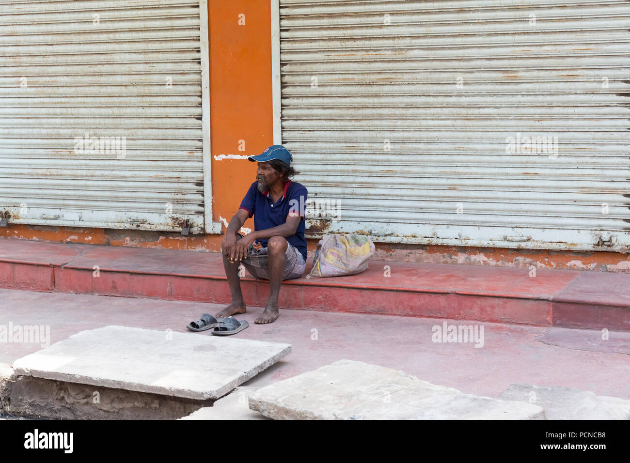 Homeless indians hi-res stock photography and images - Alamy