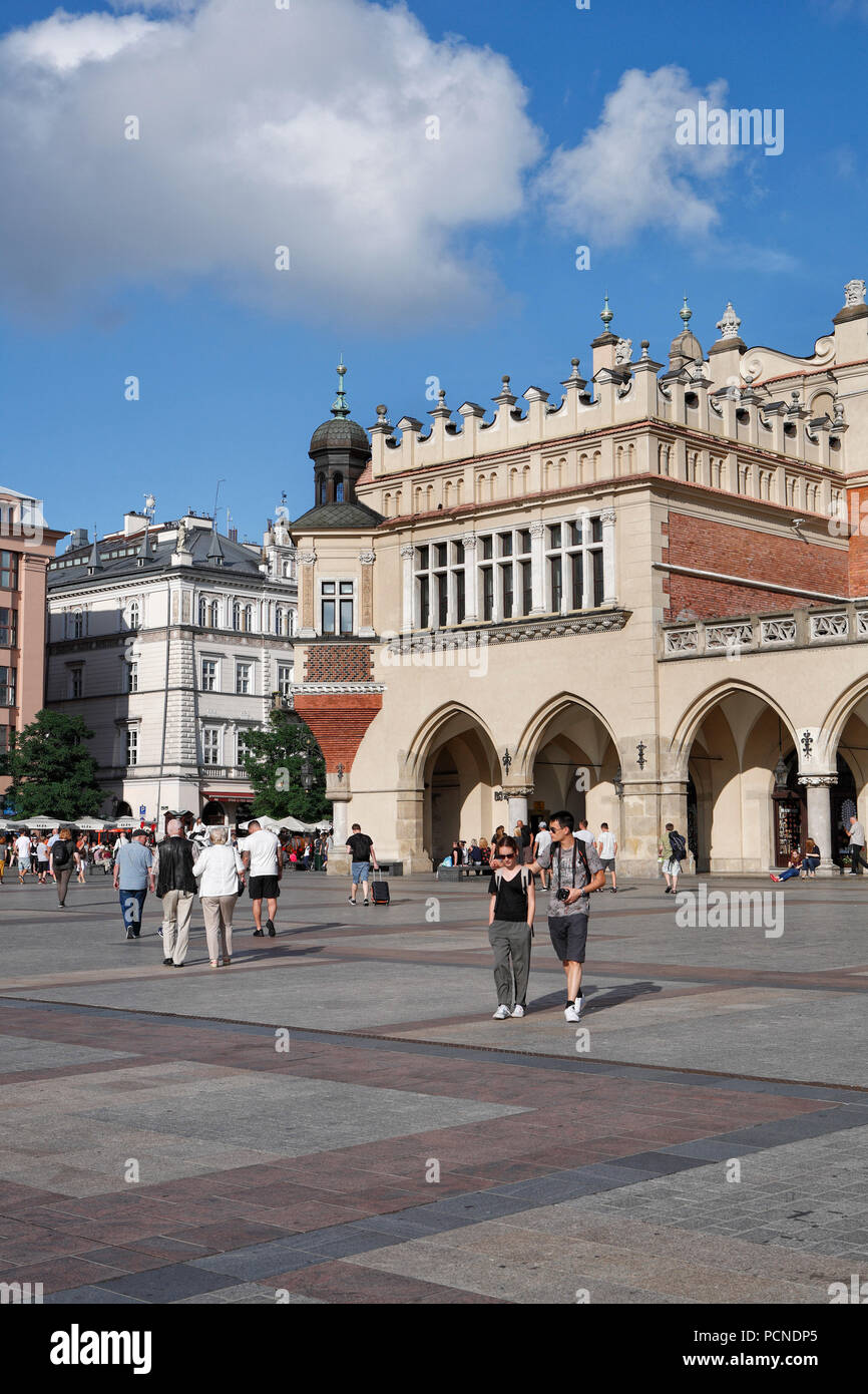 Infront cloth hall old hi-res stock photography and images - Alamy