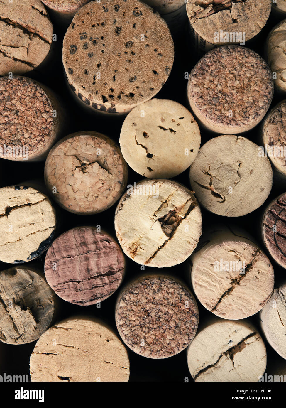 Texture of bottle cork using as background Stock Photo - Alamy