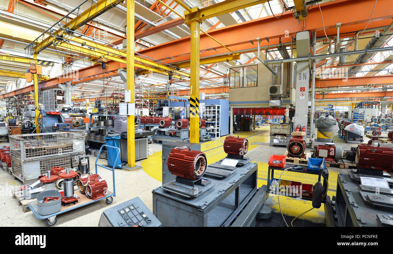 architecture and equipment of a factory for mechanical engineering ...