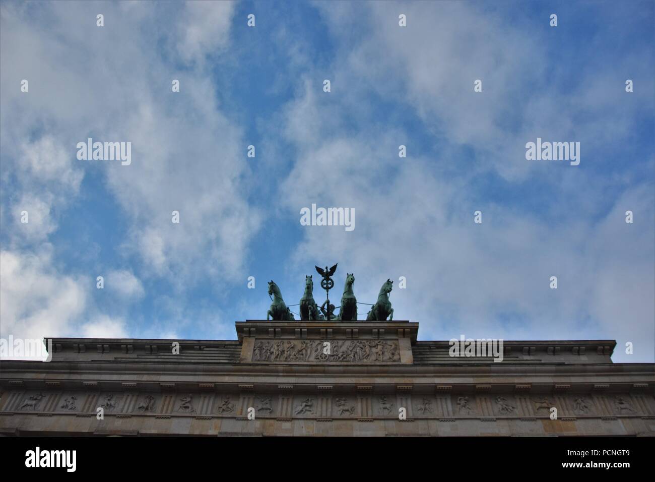 Brandenburg gate view hi-res stock photography and images - Alamy