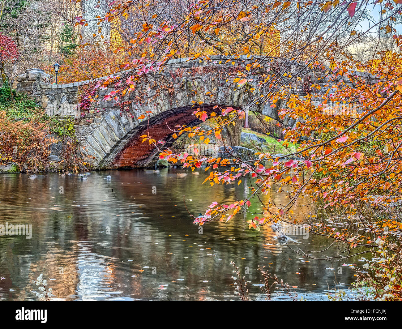 Gapstow Bridge is one of the icons of Central Park, Manhattan in New ...