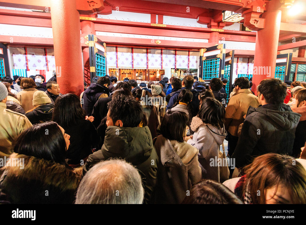 Shogatsu, new year at Nishinomiya shrine, Japan. People waiting to go ...