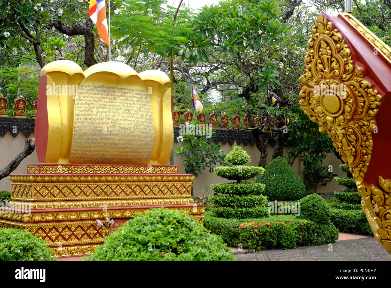 Buddhism south east asia hi-res stock photography and images - Alamy